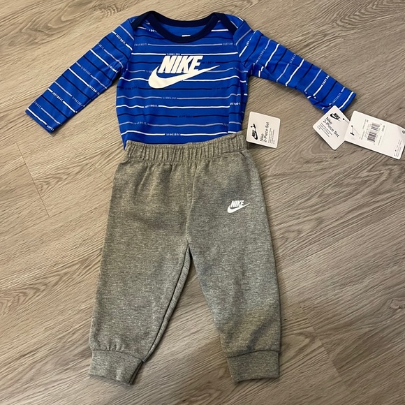Nike | Matching Sets | Nwt Nike 2 Piece Set | Poshmark